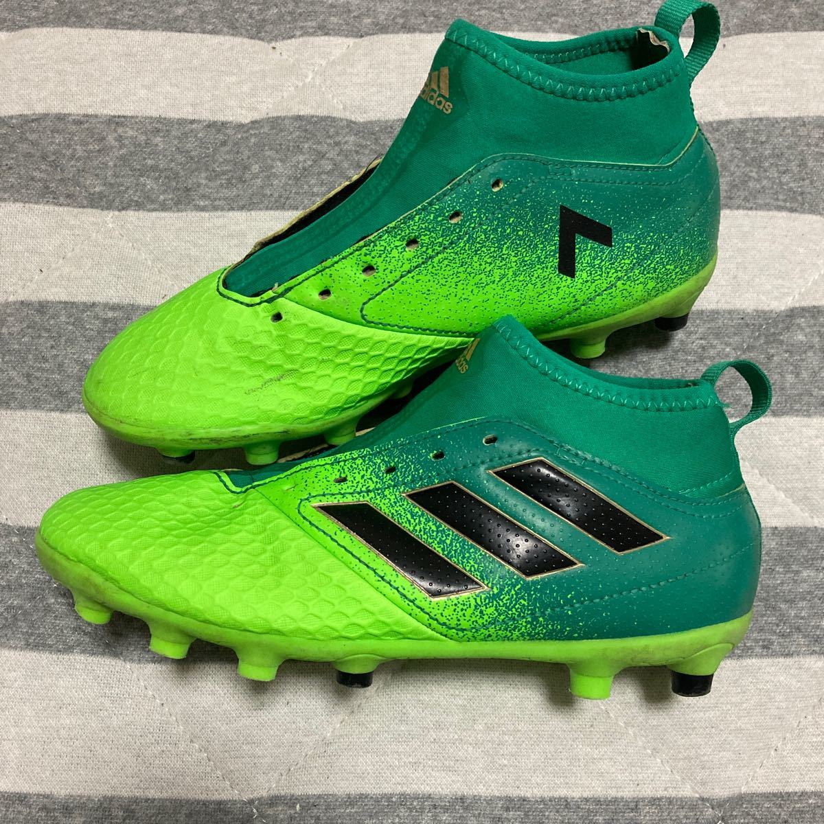 adidas サッカースパイク22 5cm ひも無し|Yahoo!フリマ(旧 adidas サッカースパイク22 5cm ひも無し|Yahoo!フリマ(旧