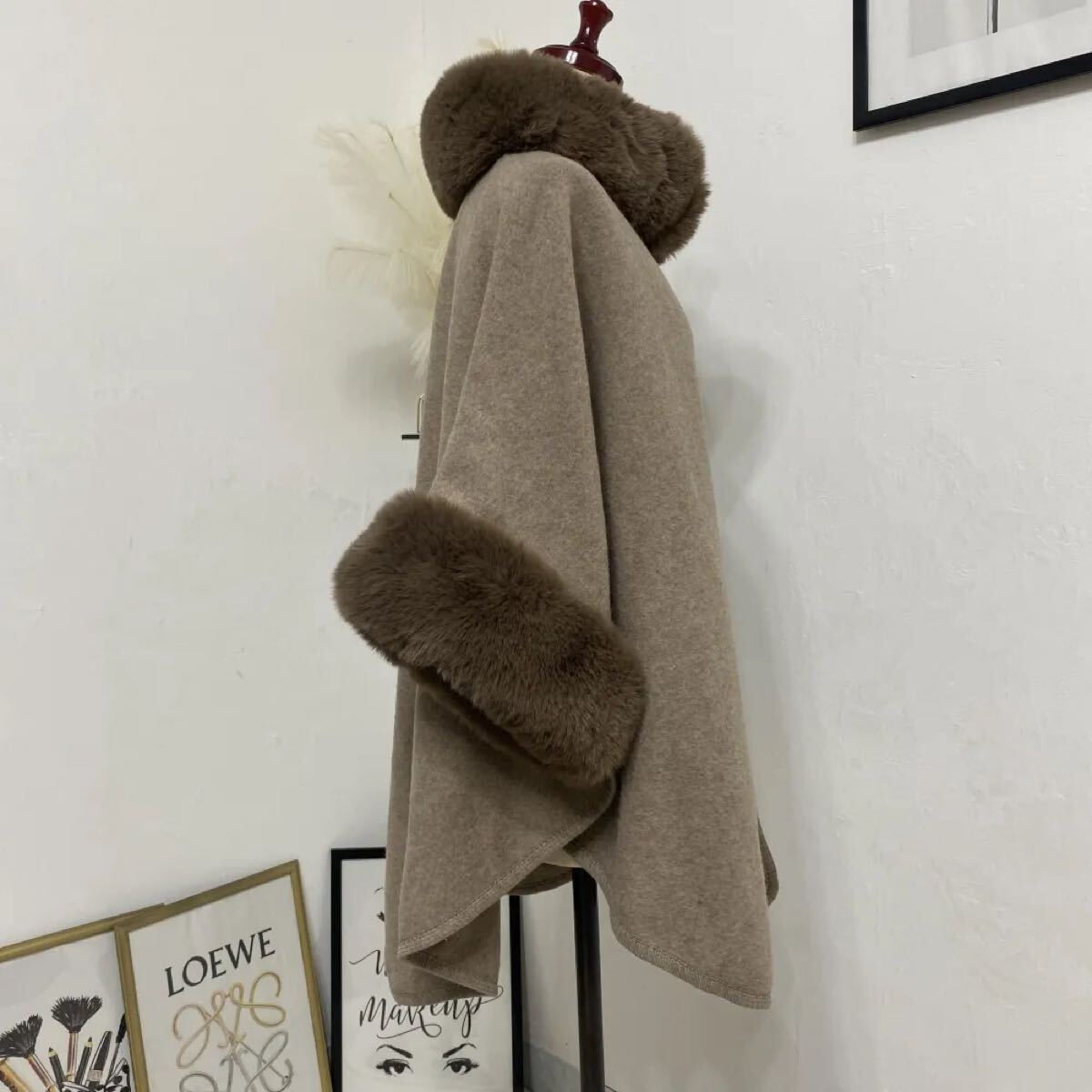 Yahoo!オークション - 新品 未使用 Elura レディース マント ポンチョ ...