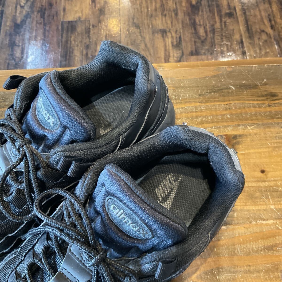 Yahoo!オークション - NIKE ナイキ AIR MAX 95 ESSENTIAL エアマックス...