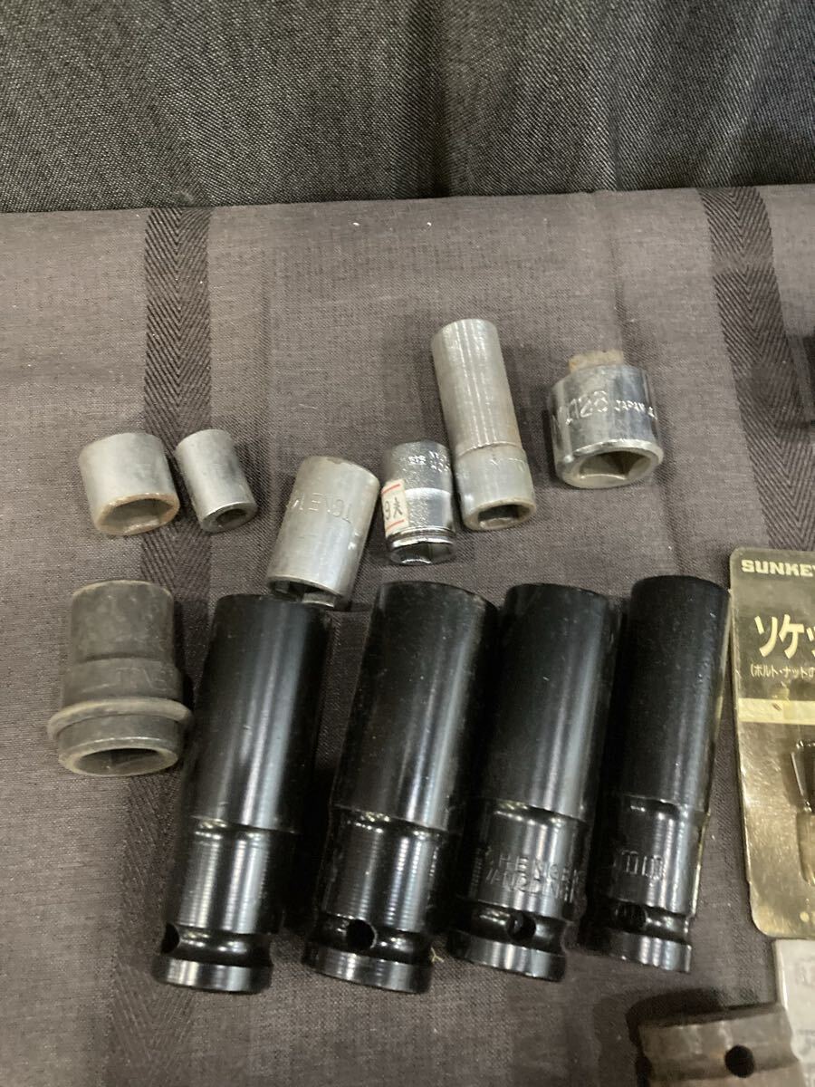 Yahoo!オークション - 79【まとめ売り】工具まとめ ソケット エクステ...