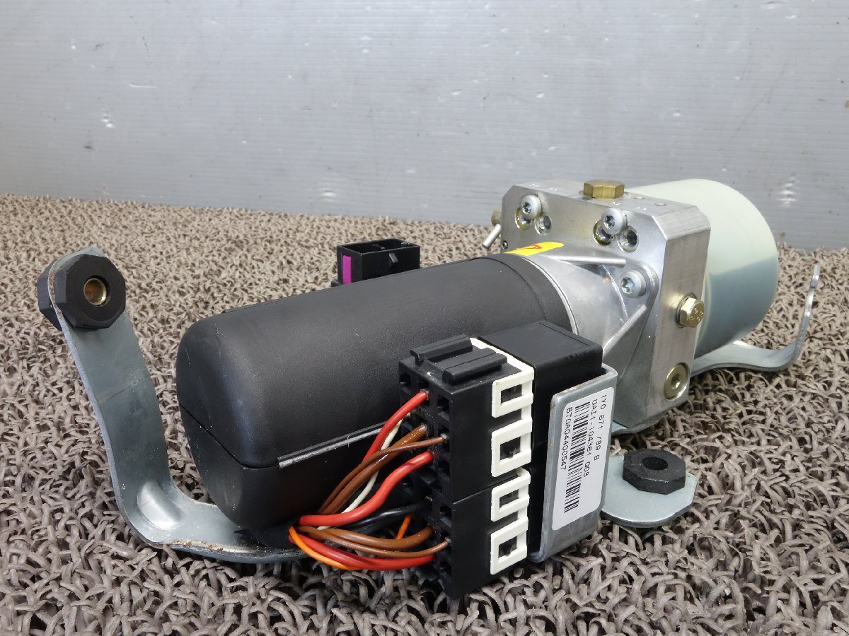 Yahoo!オークション - 8138 VW ニュービートル カブリオレ 1YAZJ ルー...