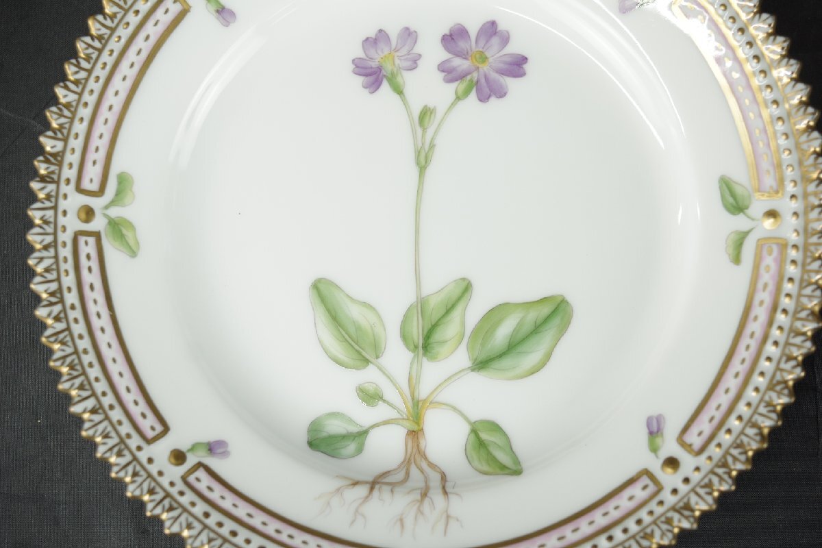 Yahoo!オークション - 高級 ロイヤルコペンハーゲン フローラダニカ プ...