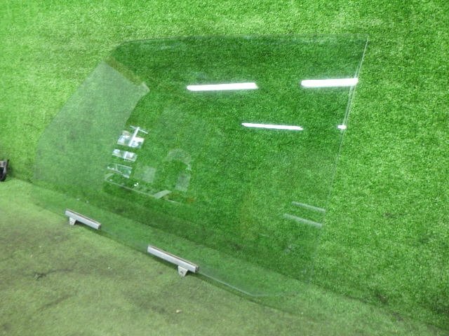 Yahoo!オークション - 即決あり H21年 キックス H59A 左 ドアガラス ...