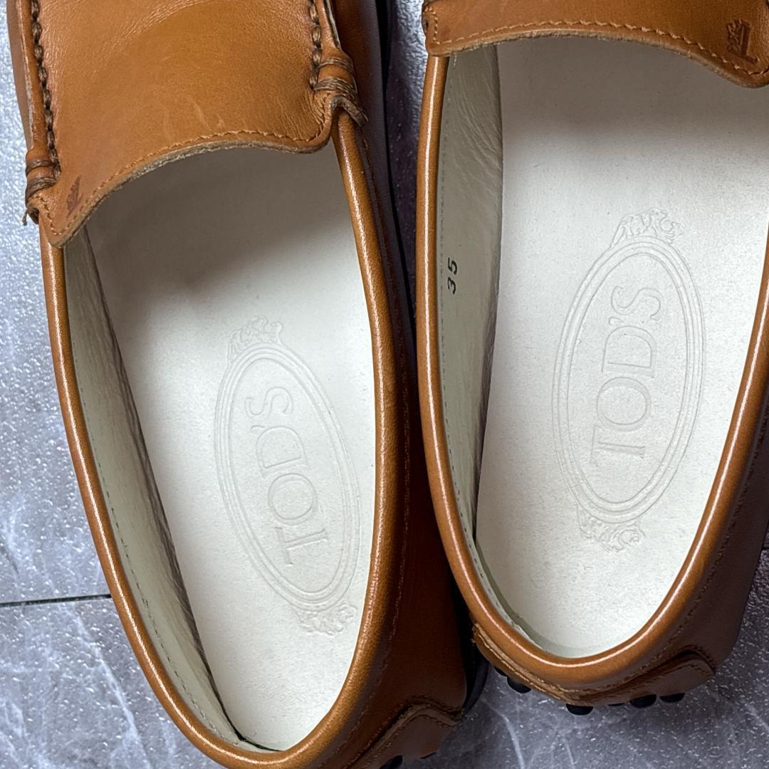 Yahoo!オークション - TOD'S ローファー レザー ドライビング シューズ...