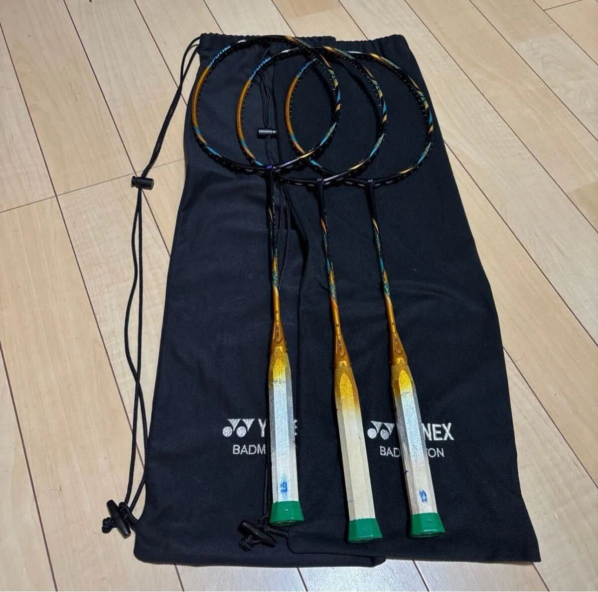 Yahoo!オークション - YONEX ヨネックス ASTROX 88DGAME 3UG5 3本
