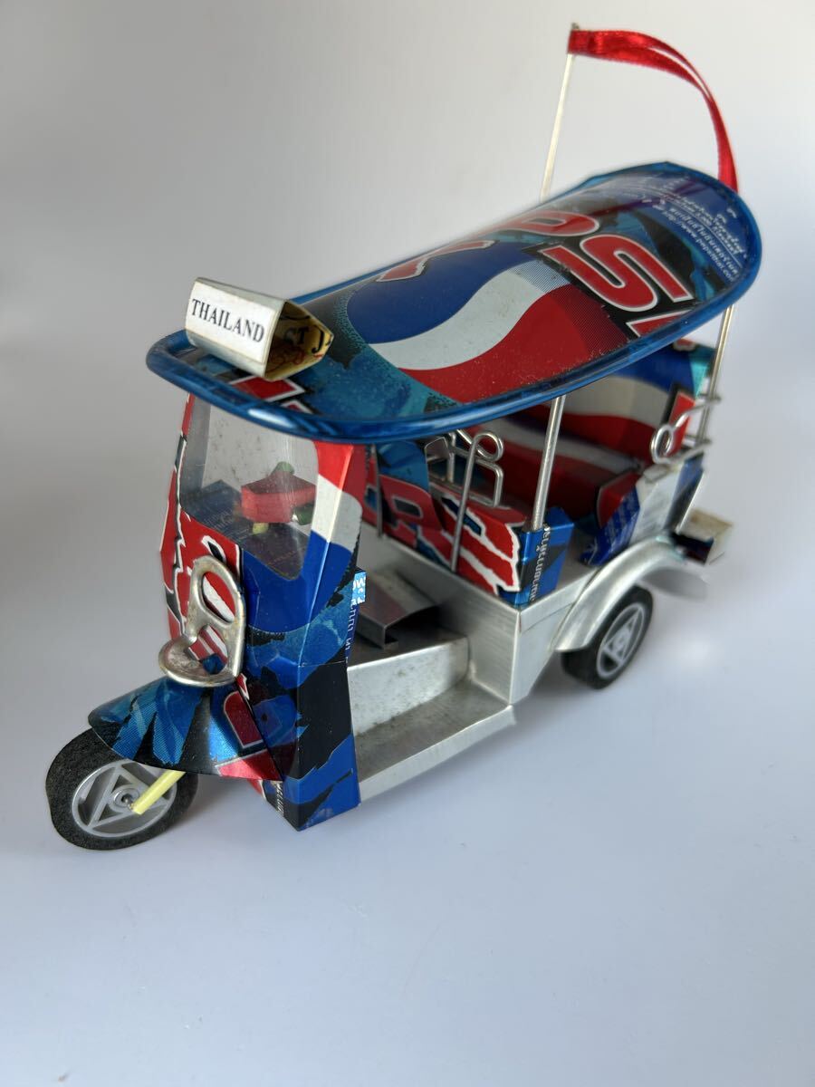 Yahoo!オークション - アルミ缶のトゥクトゥク 15cm PEPSI 英語 置物 ...