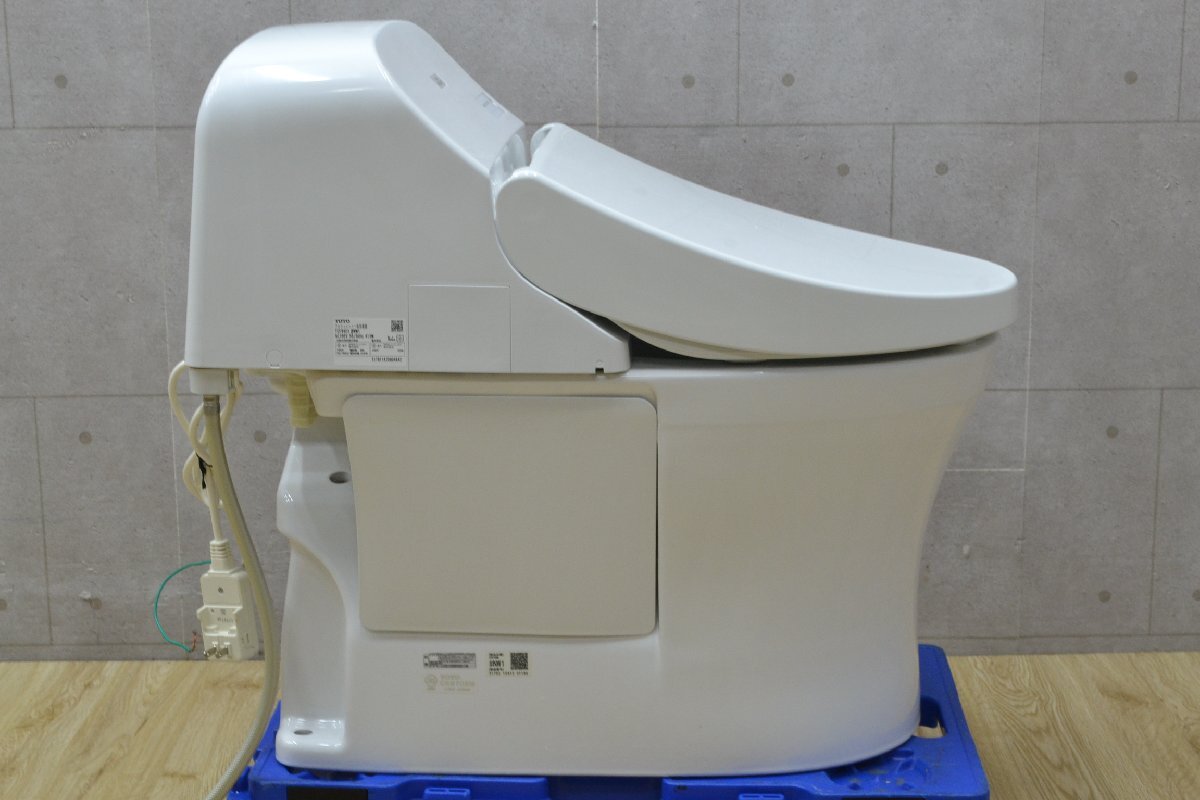 Yahoo!オークション - C2887 TOTO トートー ウォシュレット一体型便器 ...