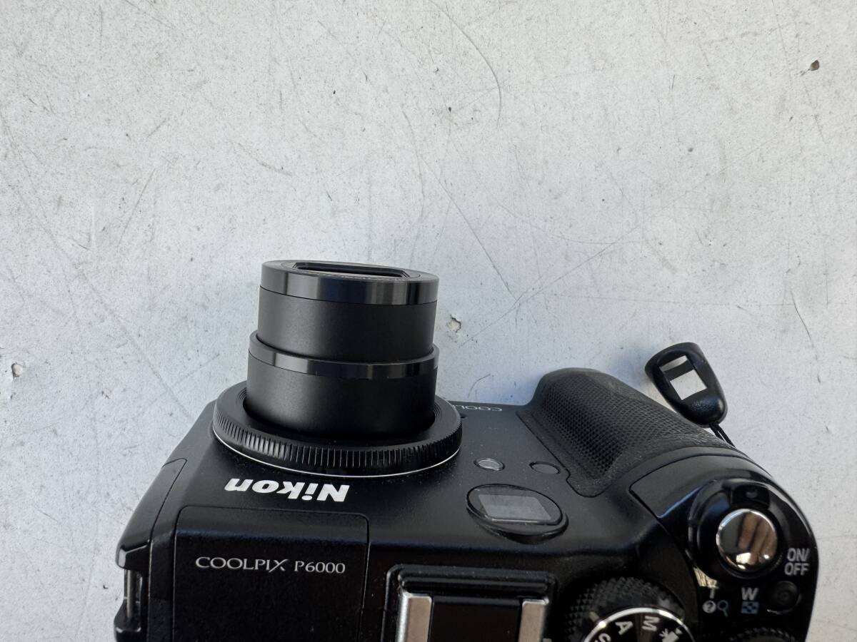Yahoo!オークション - Nikon COOLPIX P6000 ニコン クールピクス ブラ...