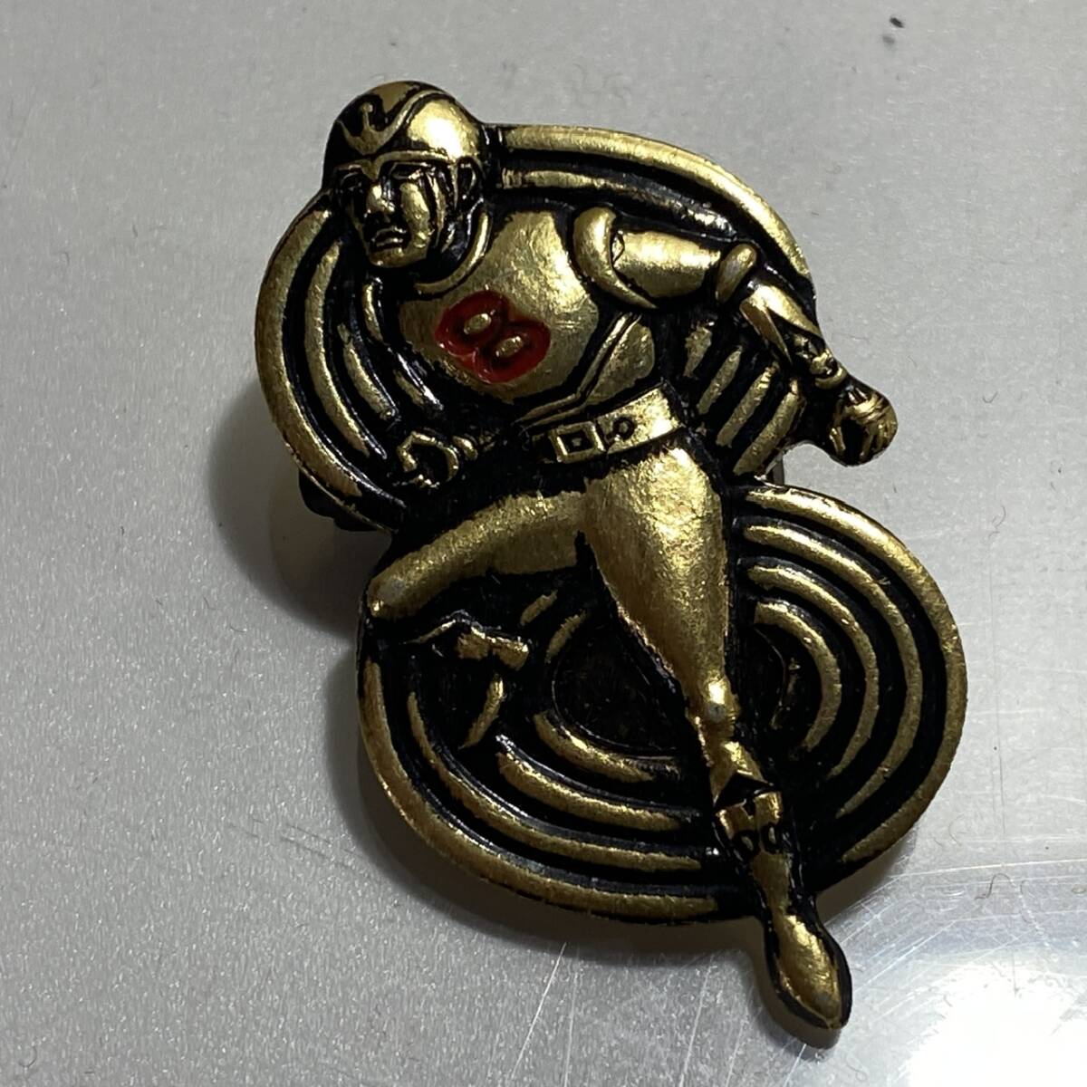 Yahoo!オークション - バッヂ バッチ バッジ エイトマン [管理No. O108...