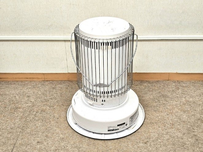 Yahoo!オークション - TOYOTOMI トヨトミ 石油ストーブ KS-6700 自然通...