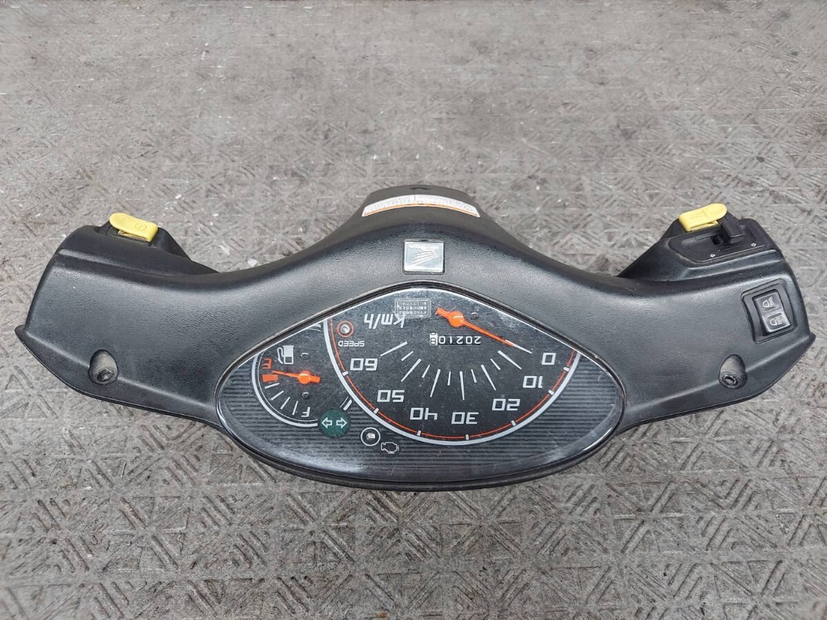 Yahoo!オークション - ホンダ DIO ディオ AF68-1325～ スピードメータ...