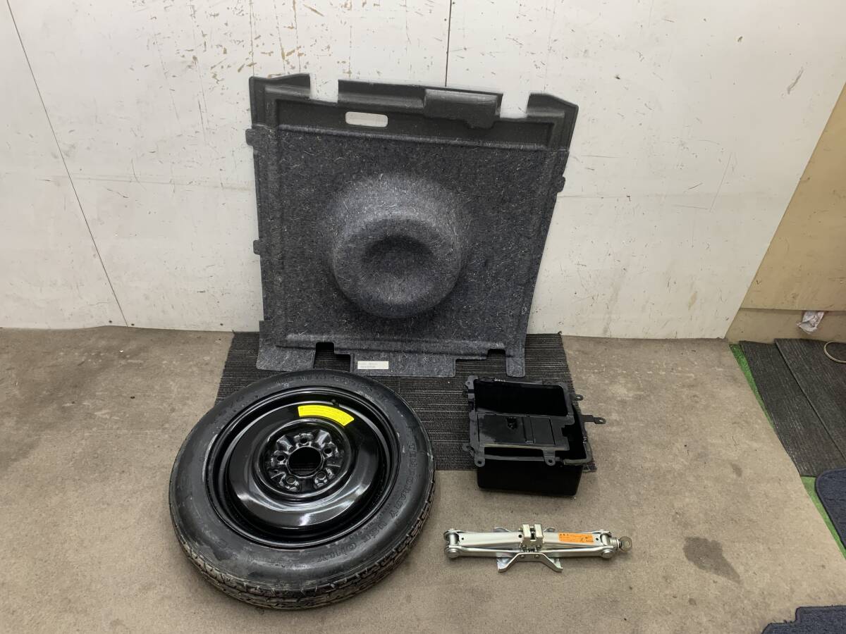 Yahoo!オークション - ステージア C34 WGC34 WGNC34 純正 トランク 内 ...