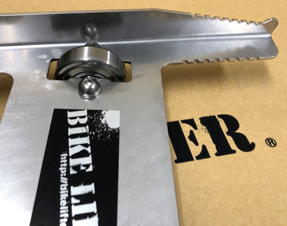 Yahoo!オークション - JAF隊員・お父さん・バイクリフターは皆も愛用し...