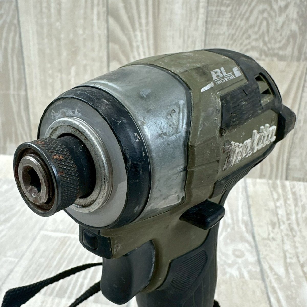 Yahoo!オークション - USED makita マキタ 充電式インパクトドライバー...