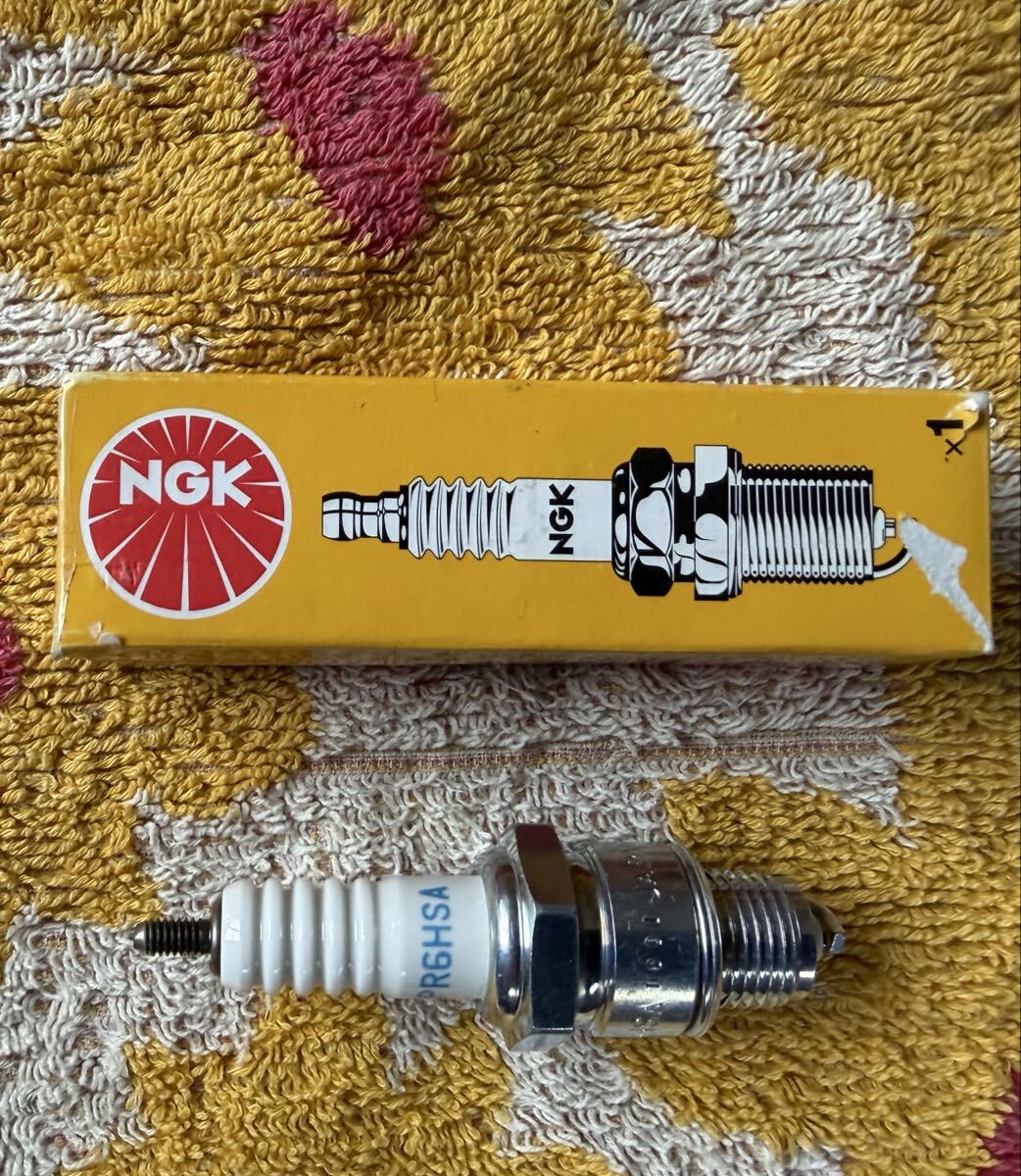 Yahoo!オークション - 送料込み・スパークプラグ・NGK・日本特殊陶...