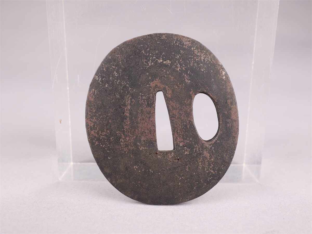 Yahoo!オークション - 【志】A671 鍔 無銘 鉄地 幅6㎝ 重61g