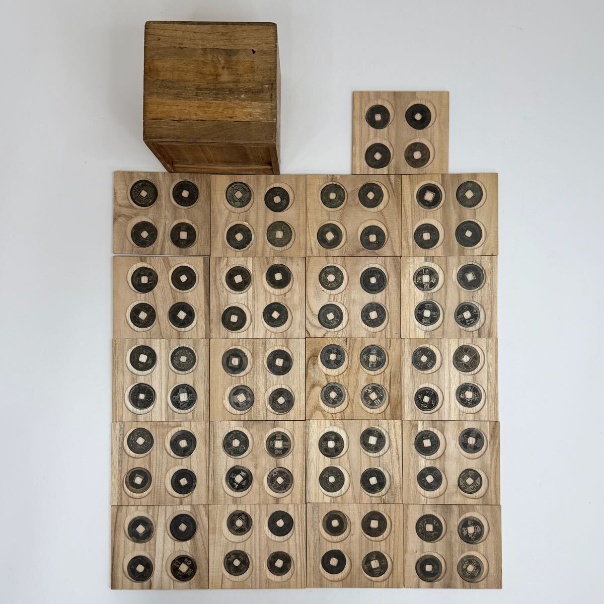 Yahoo!オークション - CBX-中国古美術 時代物 古銭 硬貨 貨幣 穴銭 中...