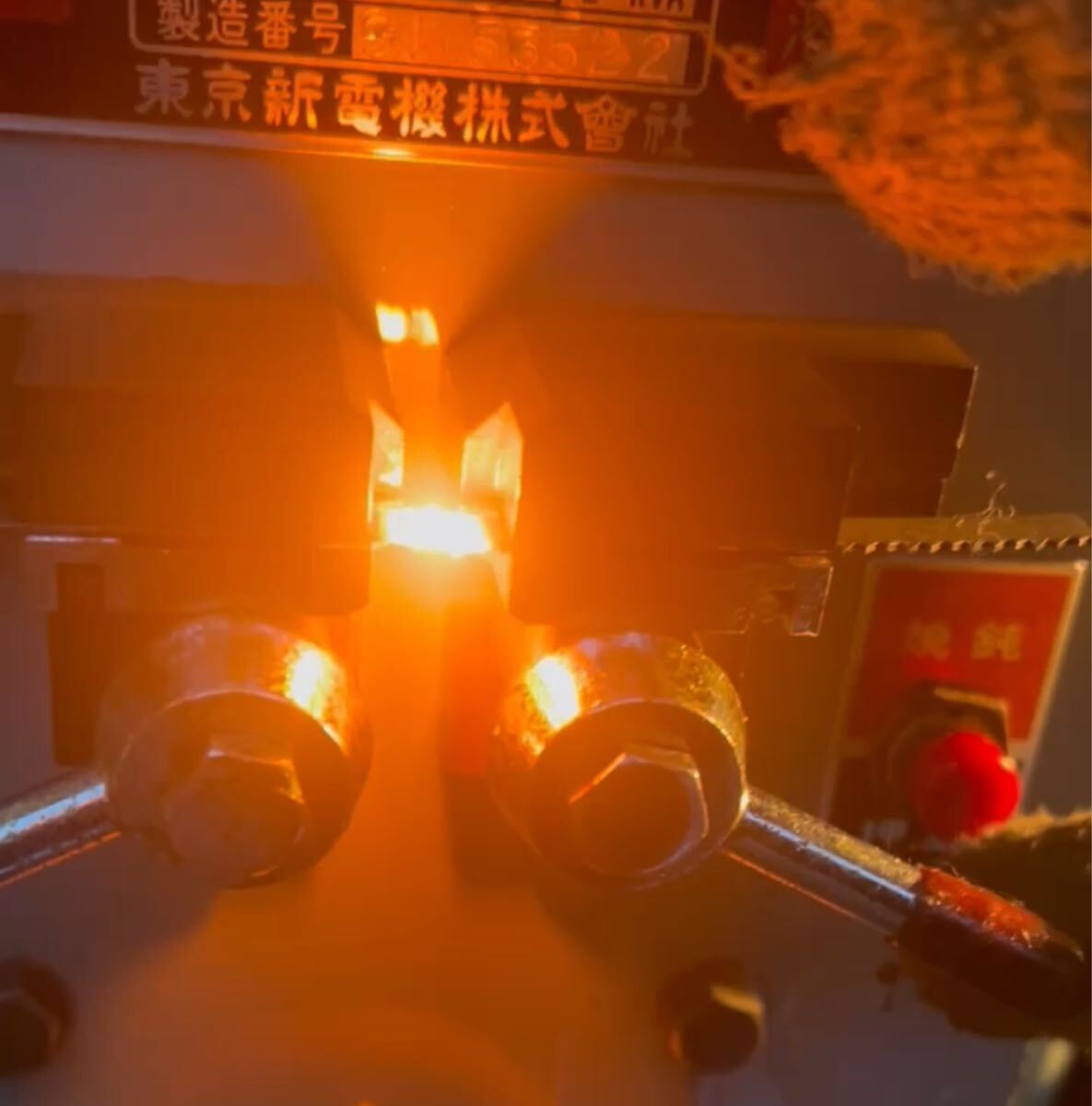 Yahoo!オークション - T2464 LUXO ラクソー コンタマシン 切断機 バン...