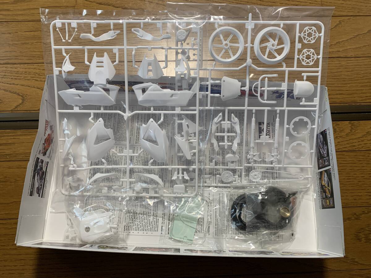 Yahoo!オークション - タミヤ 1/12 レプソルホンダRC211V'03 バレンシ...