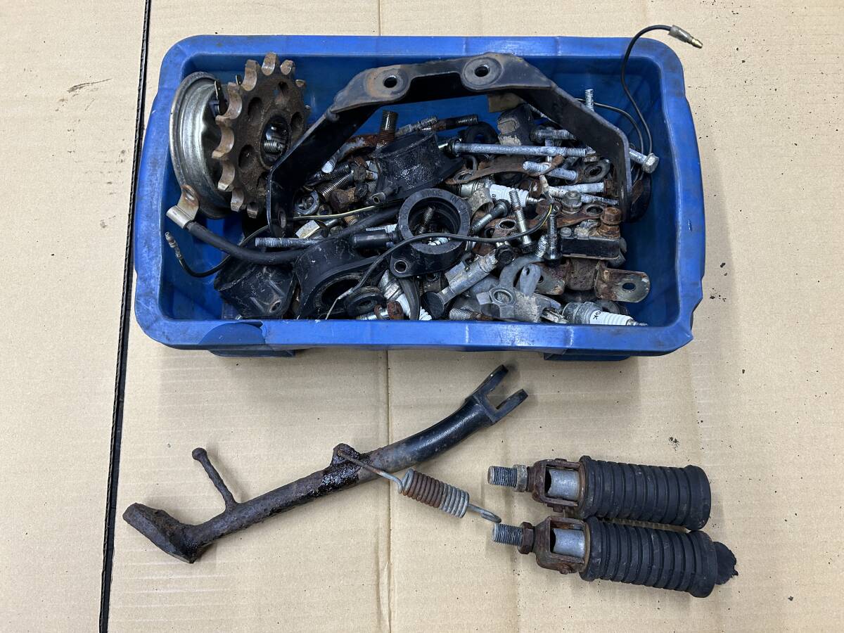 Yahoo!オークション - Z1 Z2 KZ 当時物 サイドスタンド ボルト他ジャン...