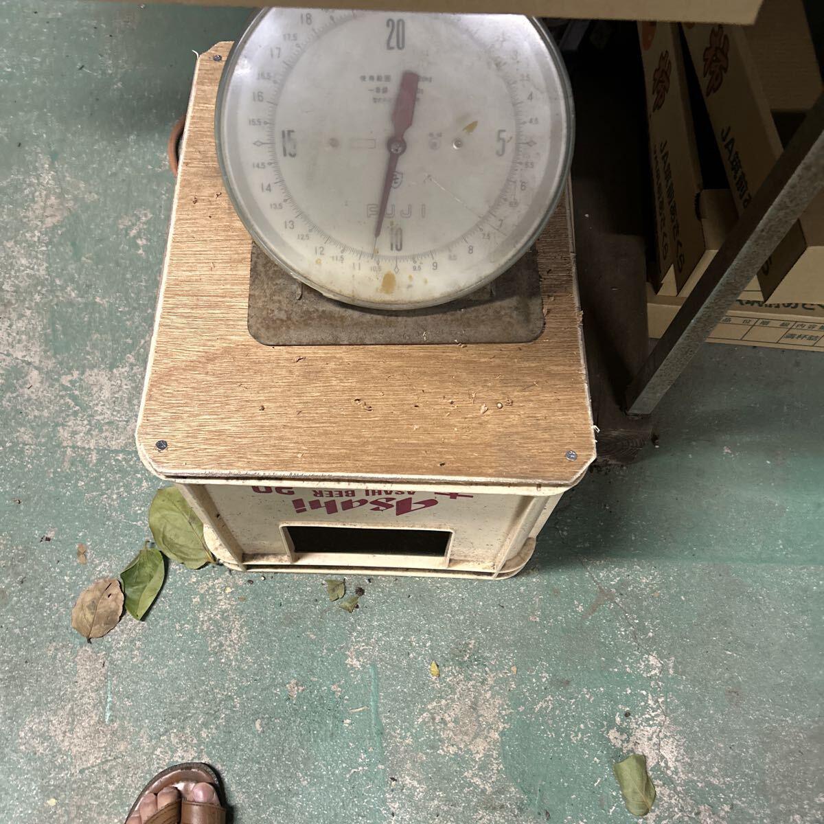 Yahoo!オークション - 早生富有柿規格外品約10キロ