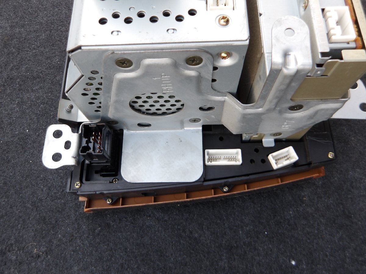 Yahoo!オークション - 日産 / シーマ / FGY33 / マルチ AV システム