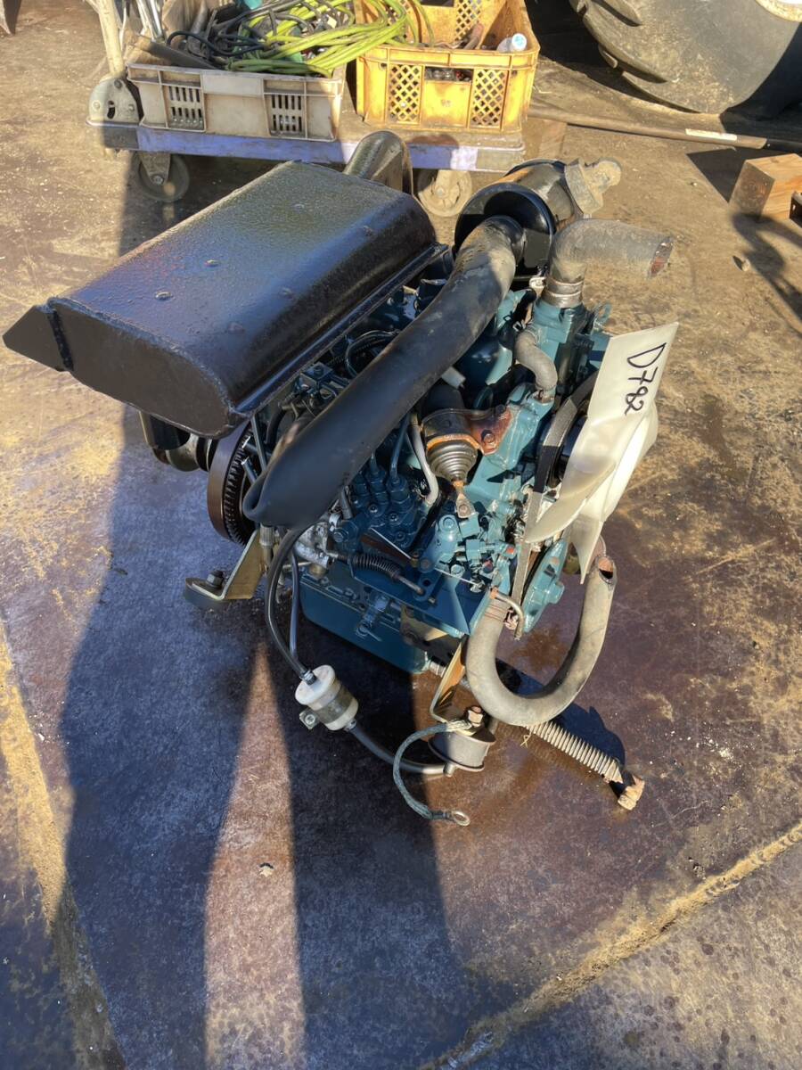 Yahoo!オークション - 【埼玉県杉戸町】クボタ/KUBOTA 3気筒 ディーゼ...