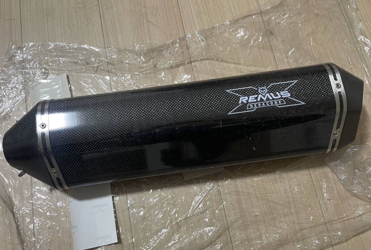 Yahoo!オークション - ^^未使用品近い REMUS HEXACONE カーボンサイレ...