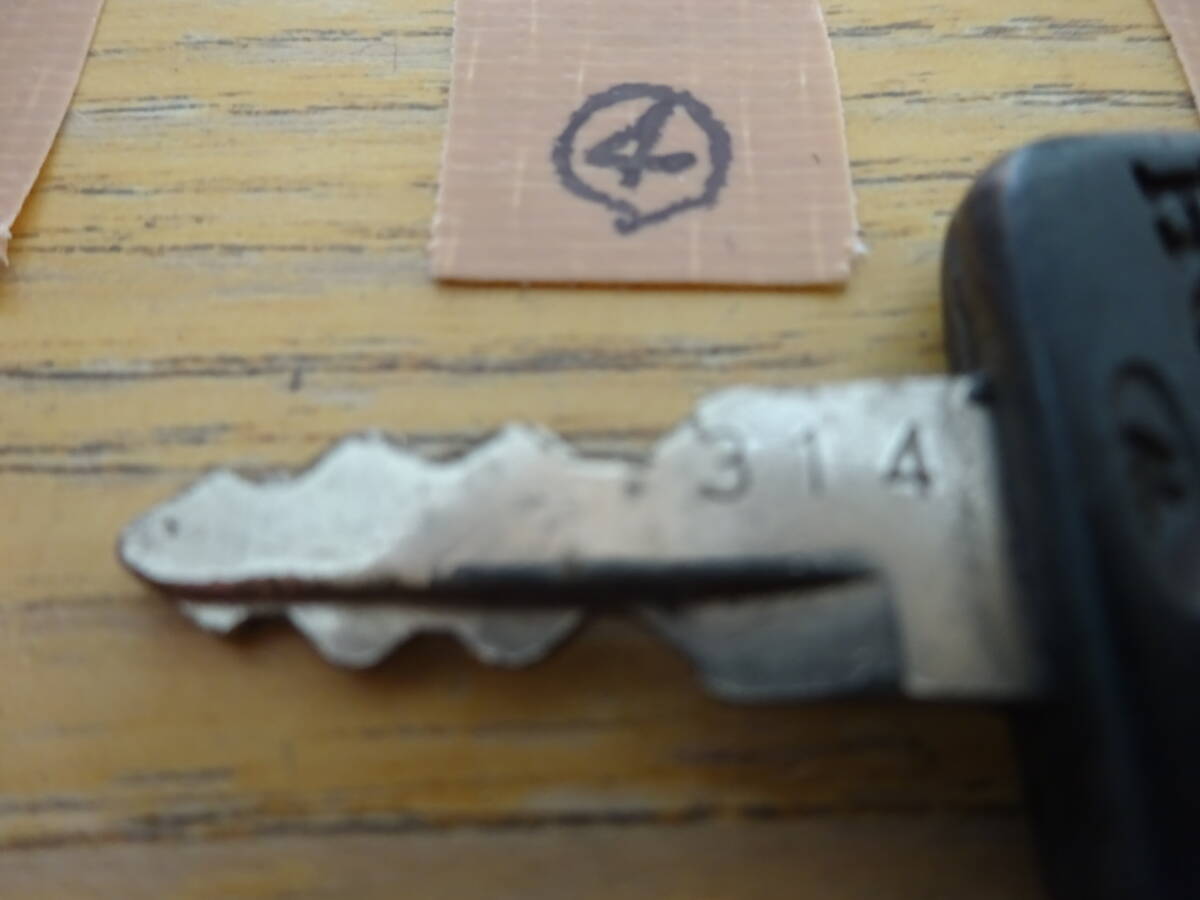 Yahoo!オークション - 中古ホンダ純正キー 旧ロゴ スクーターなどミニ...