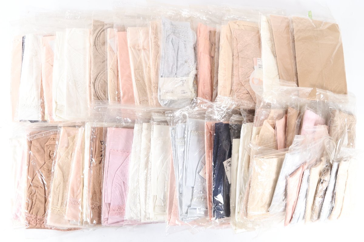 Yahoo!オークション - 【大量まとめ】 下着まとめ Christian Dior クリ...