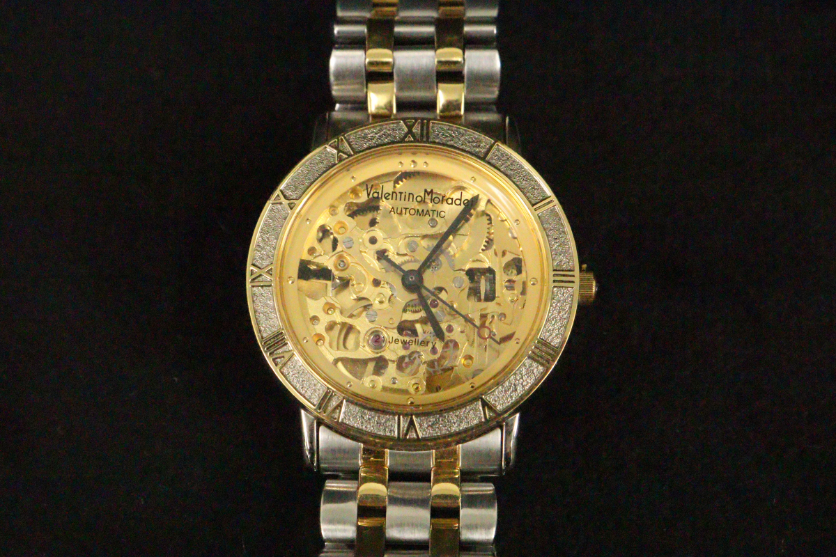 Yahoo!オークション - 【動作OK】Valentino Moradei 841-041 バレンチ...