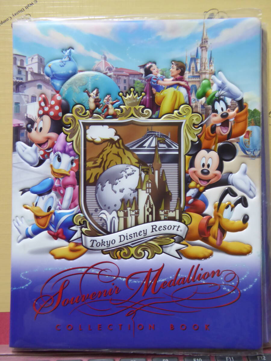 Yahoo!オークション - TDR ディズニーリゾート スーベニアメダル・ケー...