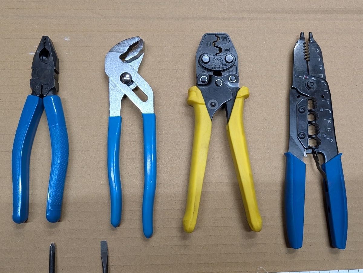 Yahoo!オークション - ホーザン(HOZAN) 電気工事士技能試験工具セット ...