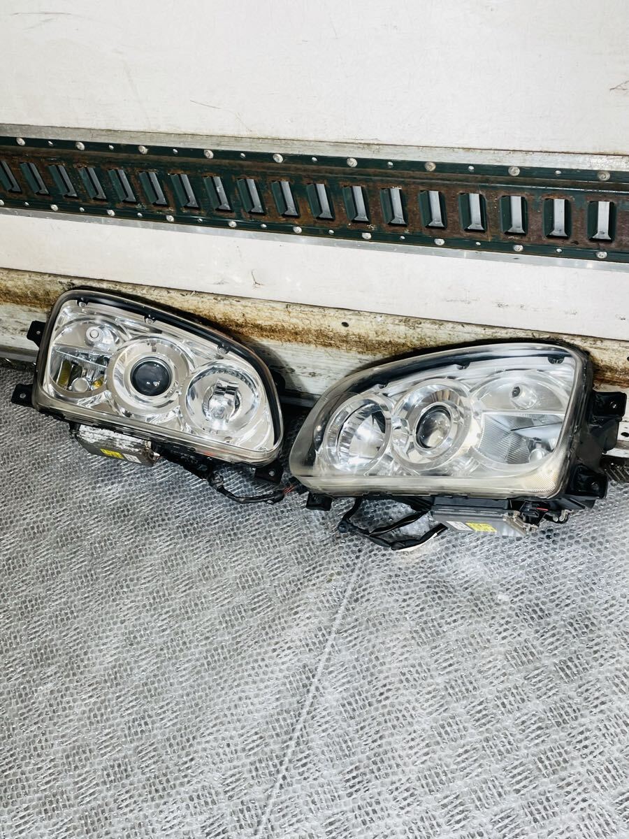 Yahoo!オークション - 純正品 日野 プロフィア HID ヘッドライト ヘッ...