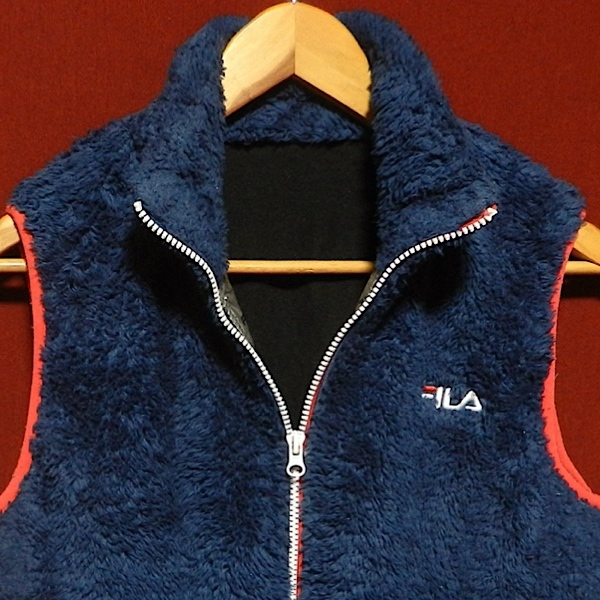 Yahoo!オークション - FIRA フィラ ハイネック 毛長 フリース ジャケッ...