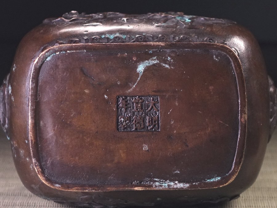 【樂淘letao】日本代購代標第一品牌－∇花∇大明宣徳年製款 唐銅蓮花図獅子鈕香炉 唐物古銅器