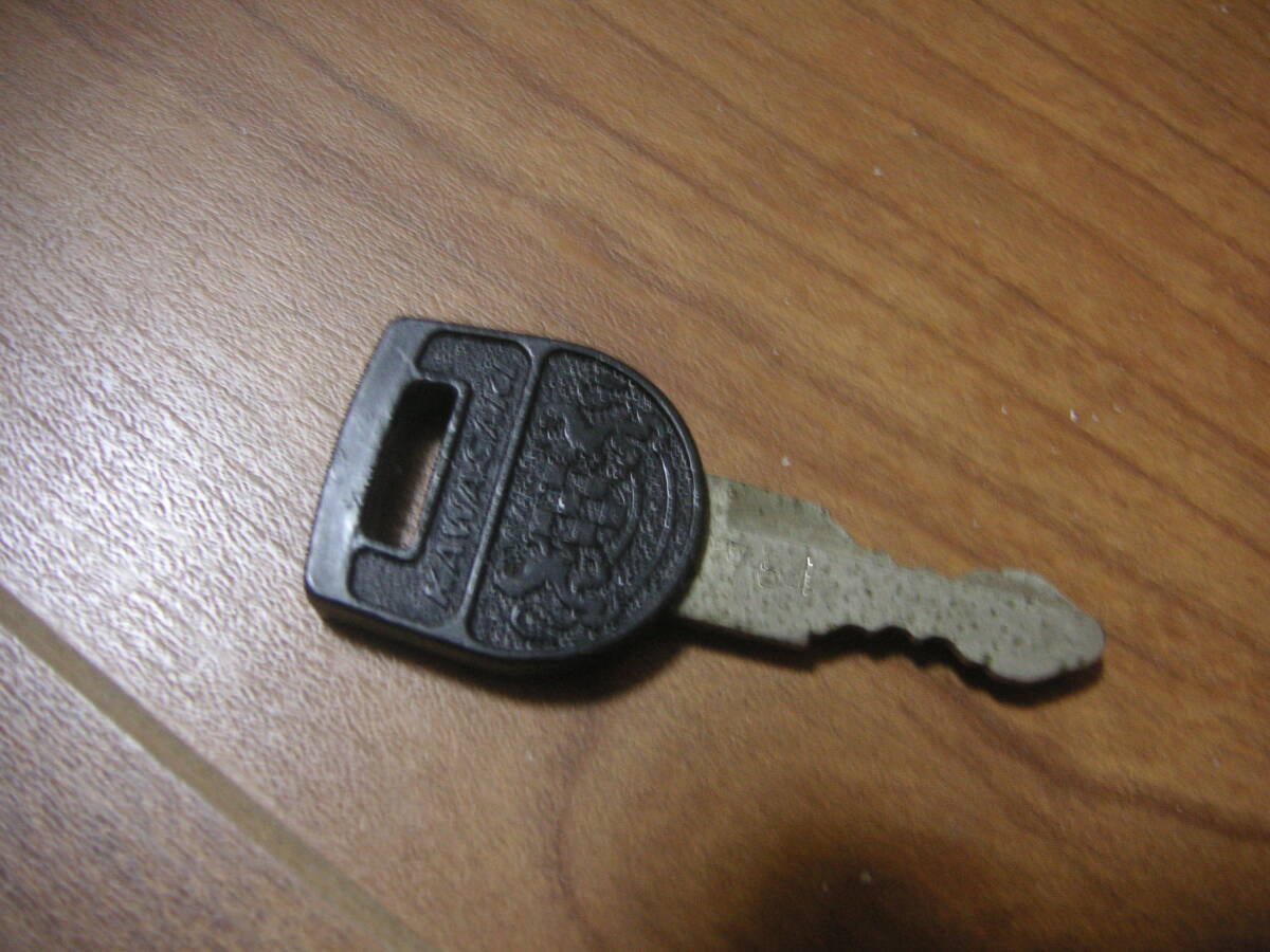Yahoo!オークション - KAWASAKI カワサキ 純正キー Z1 Z2 W 3 な...
