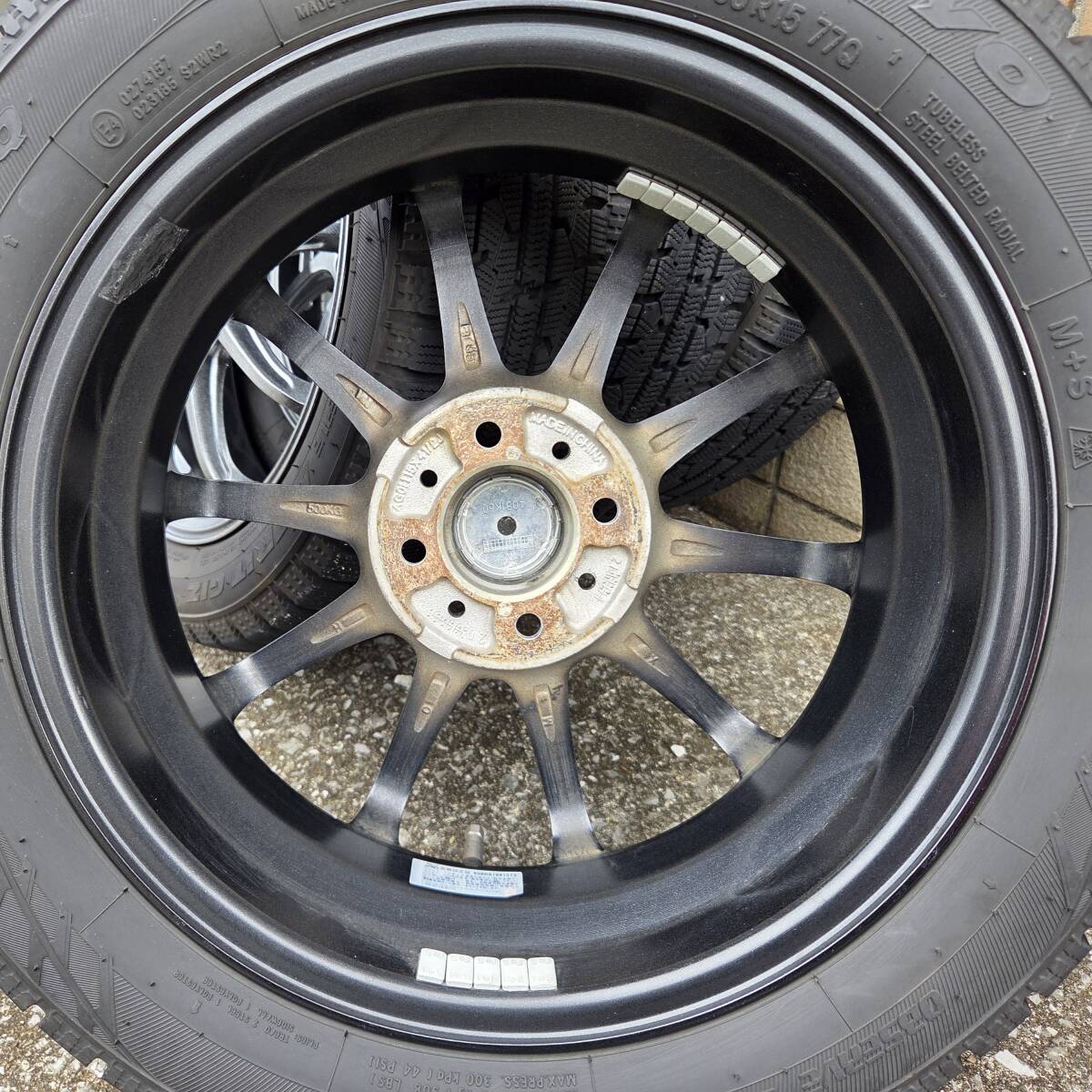 Yahoo!オークション - 【美品】国産スタッドレス&ホイール ／ 165/60R1...