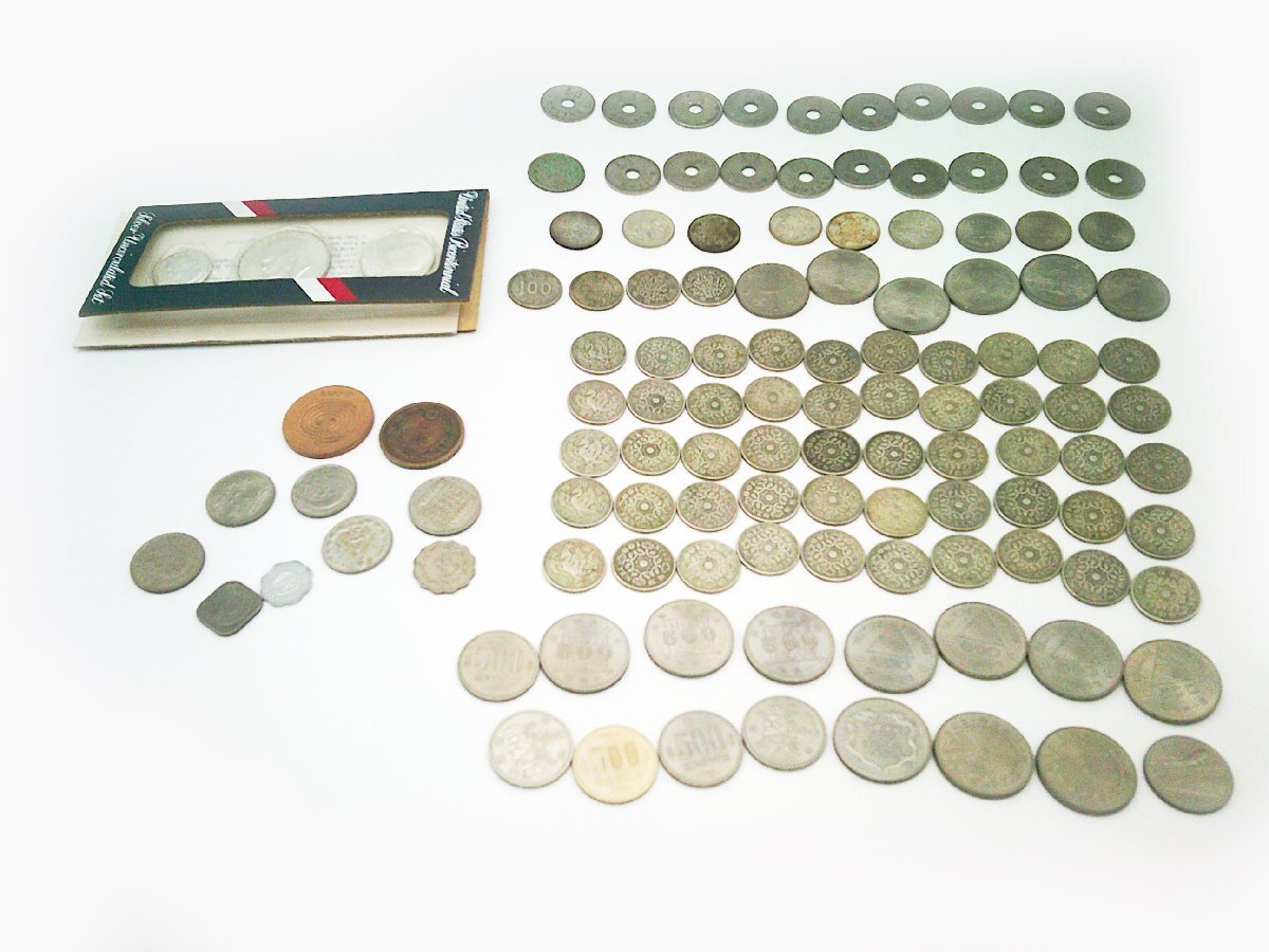 Yahoo!オークション - 記念硬貨 大量まとめ 額面15 900円分 EXPO オリ...