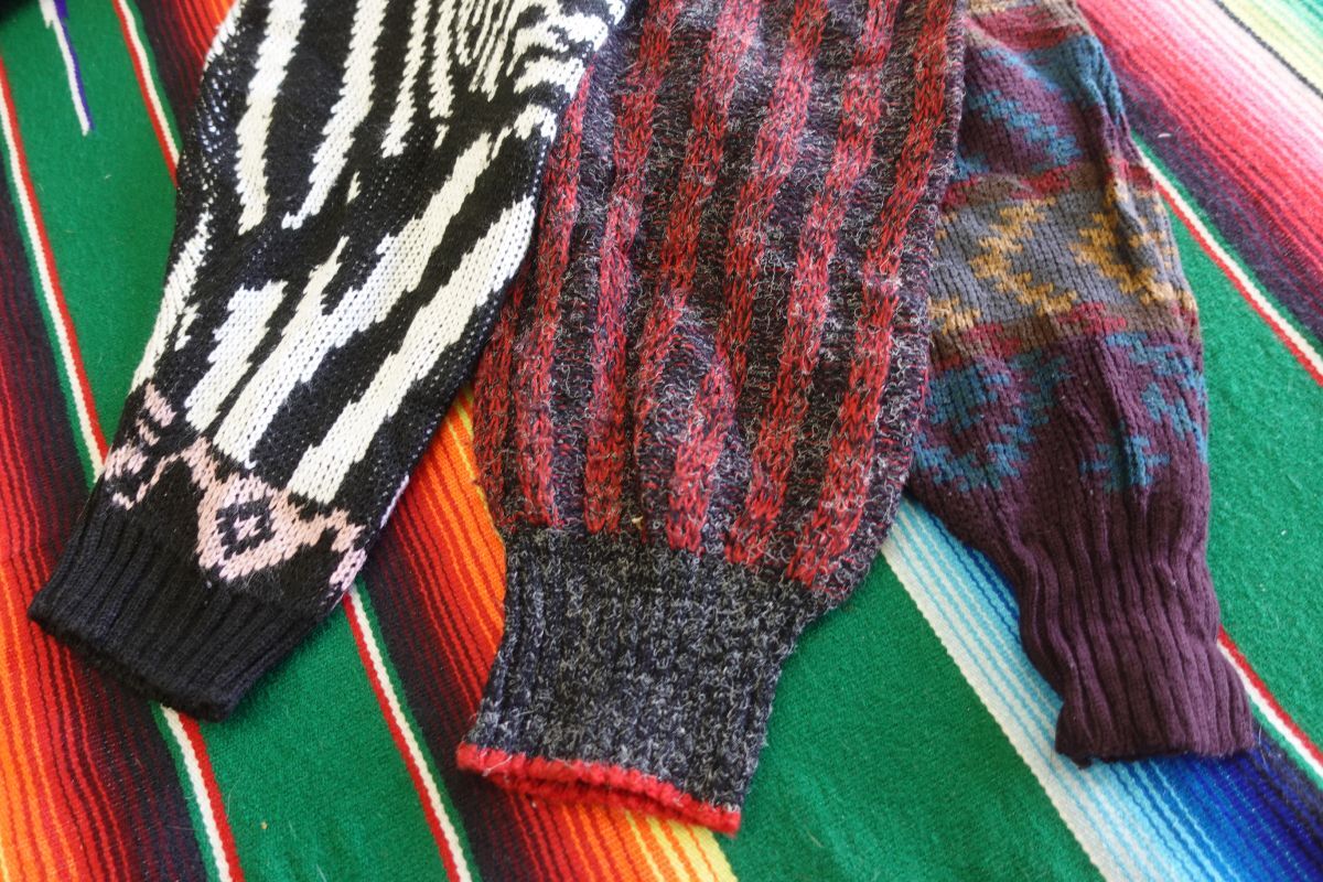 Yahoo!オークション - KNT-GR14 デザイン古着 総柄MIX ニットセーター ...