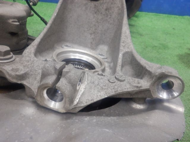 Yahoo!オークション - BMW F39 X2 3BA-YH20 XDrive 20i MスポーツX フ...