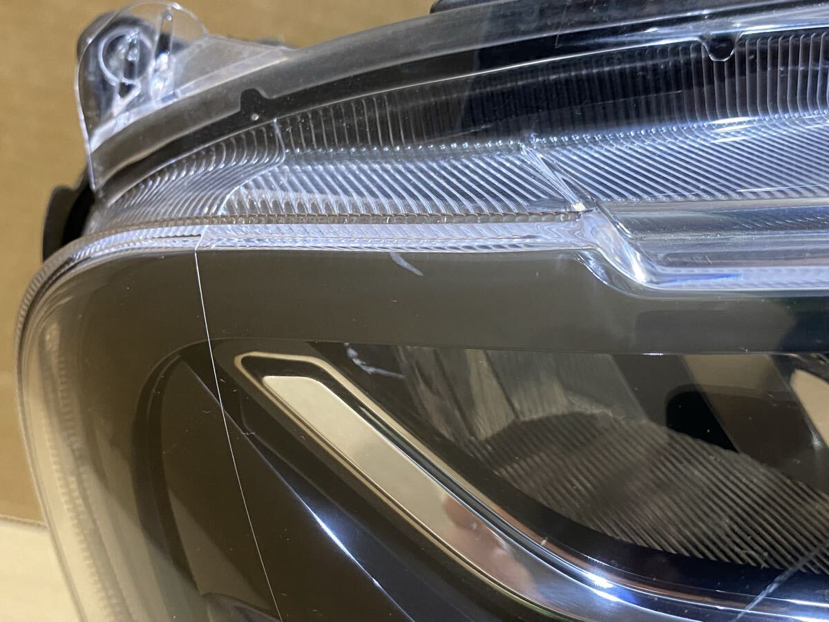 Yahoo!オークション - LA650S タントカスタム 右ヘッドライト Koito 10...