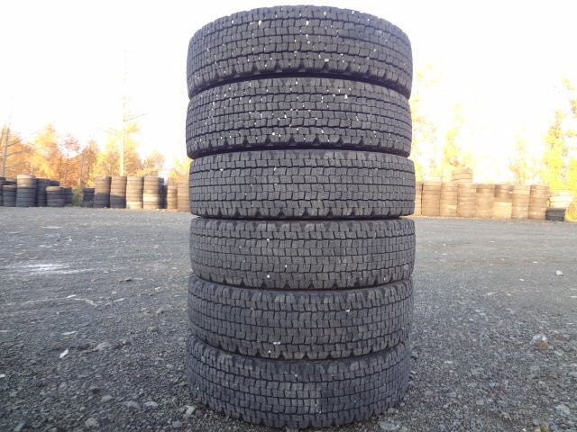 Yahoo!オークション - 795 冬 美品9.5分山 ブリヂストン W970 9R19.5 ...