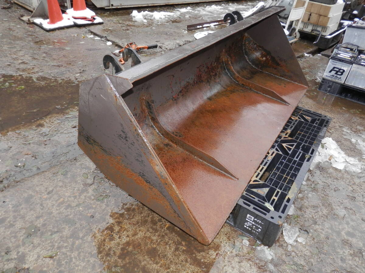 Yahoo!オークション - 3511-085 トラクター用 フロントローダーバケッ...