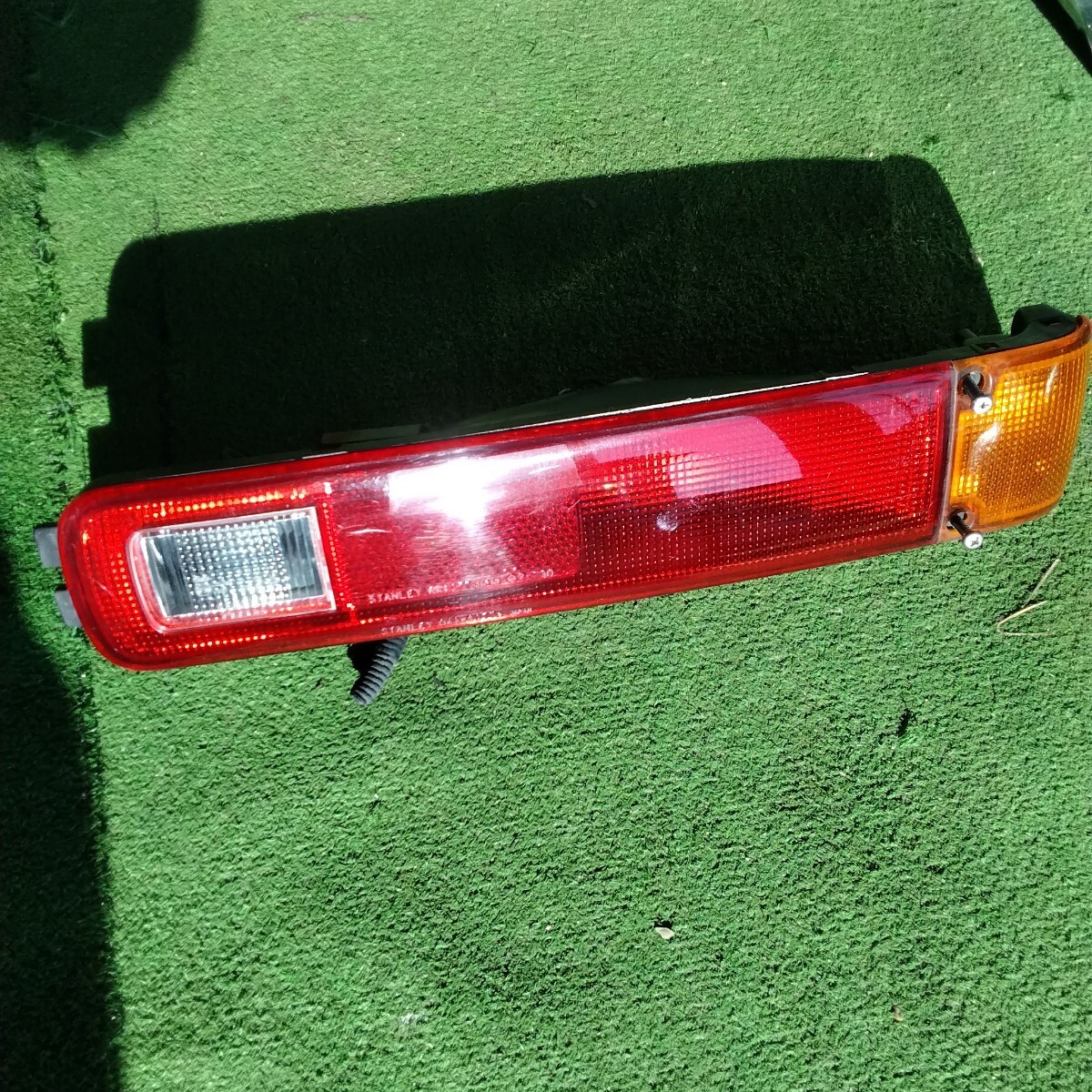 Yahoo!オークション - ホンダ バモス HM3 右 テールランプ テールラ...