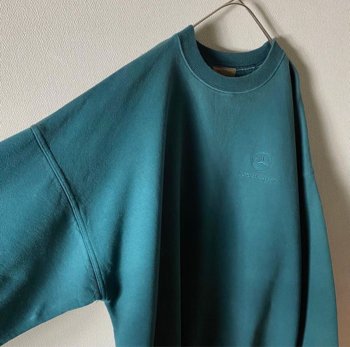 Yahoo!オークション - 90s Mercedes-Benz ワンポイント 刺繍 肉厚スウ...