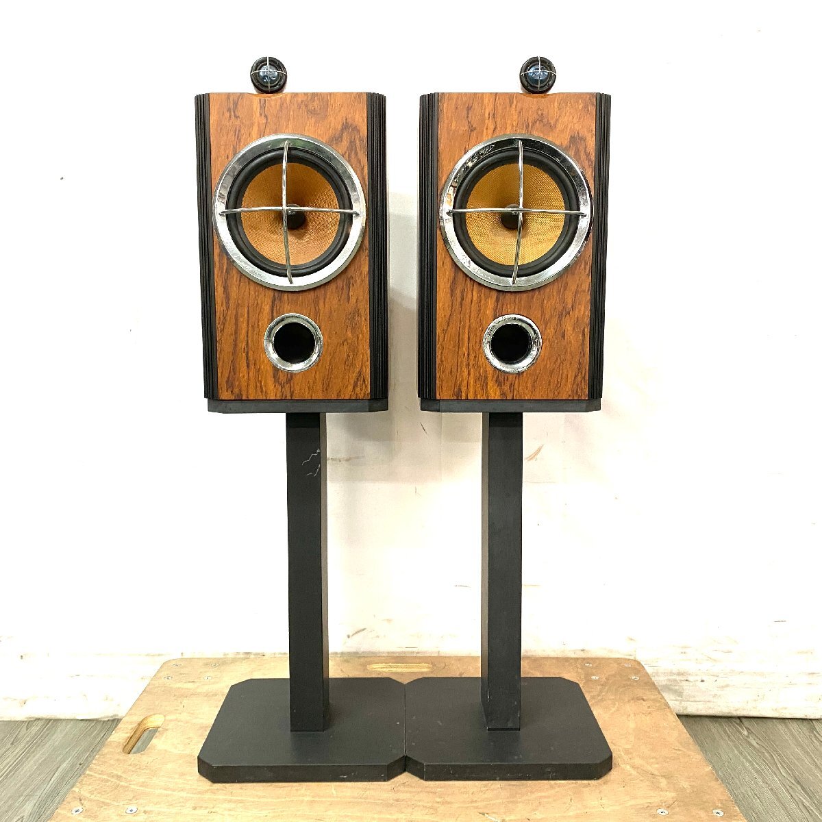 Yahoo!オークション - 【 D 】複6054 B&W SILVER SIGNATURE スピーカー...