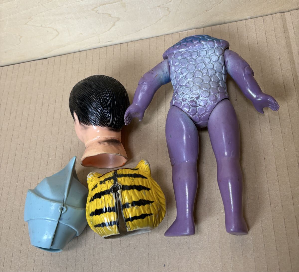 Yahoo!オークション - ジャンク ソフビ 当時物 昭和レトロ 仮面ライダ...