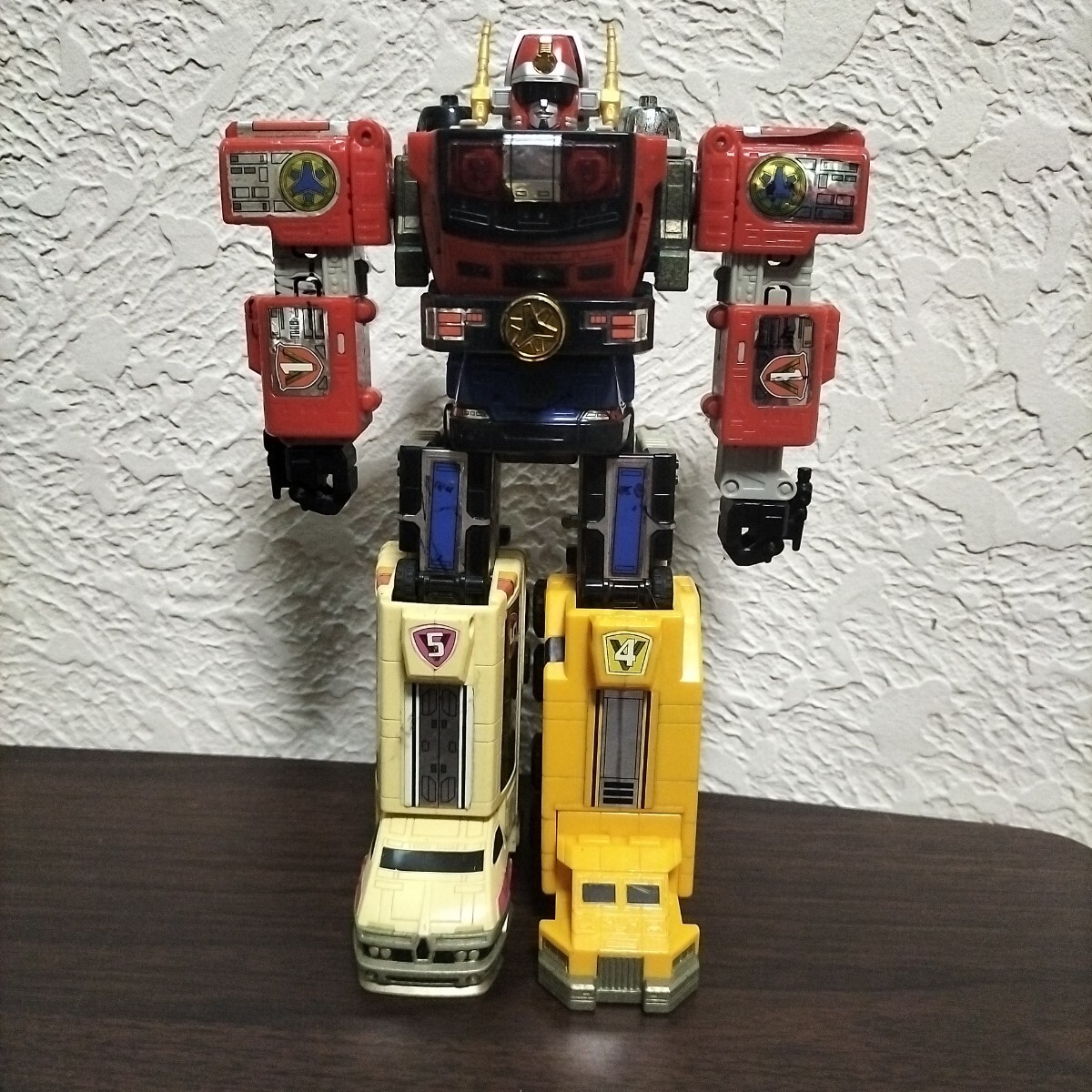 Yahoo!オークション - 救急戦隊ゴーゴーファイブ DX超合金 緊急合体ビ...