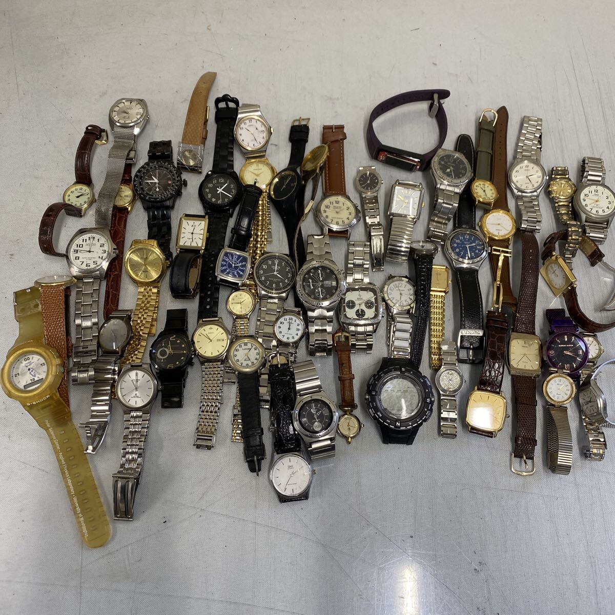 Yahoo!オークション - 509 ブランド腕時計まとめ売り SEIKO CASIO G-S...